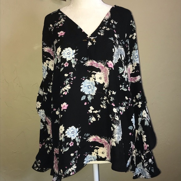 Harve Benard | Tops | Nwt Harve Benard Floral Top | Poshmark